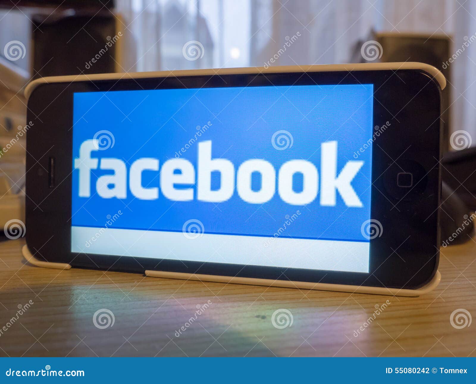 Facebook smartphone editorial photography. Image of facebook - 55080242