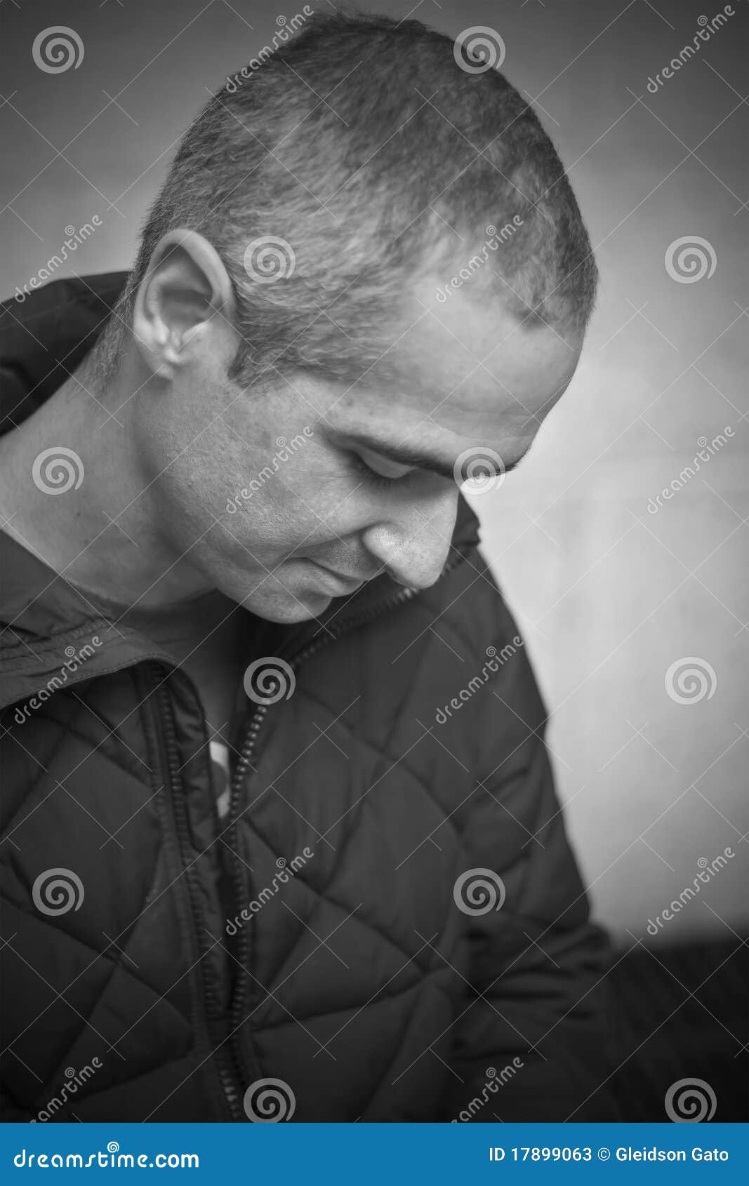 Facet smutny obraz stock. Obraz złożonej z mężczyzna - 17899063