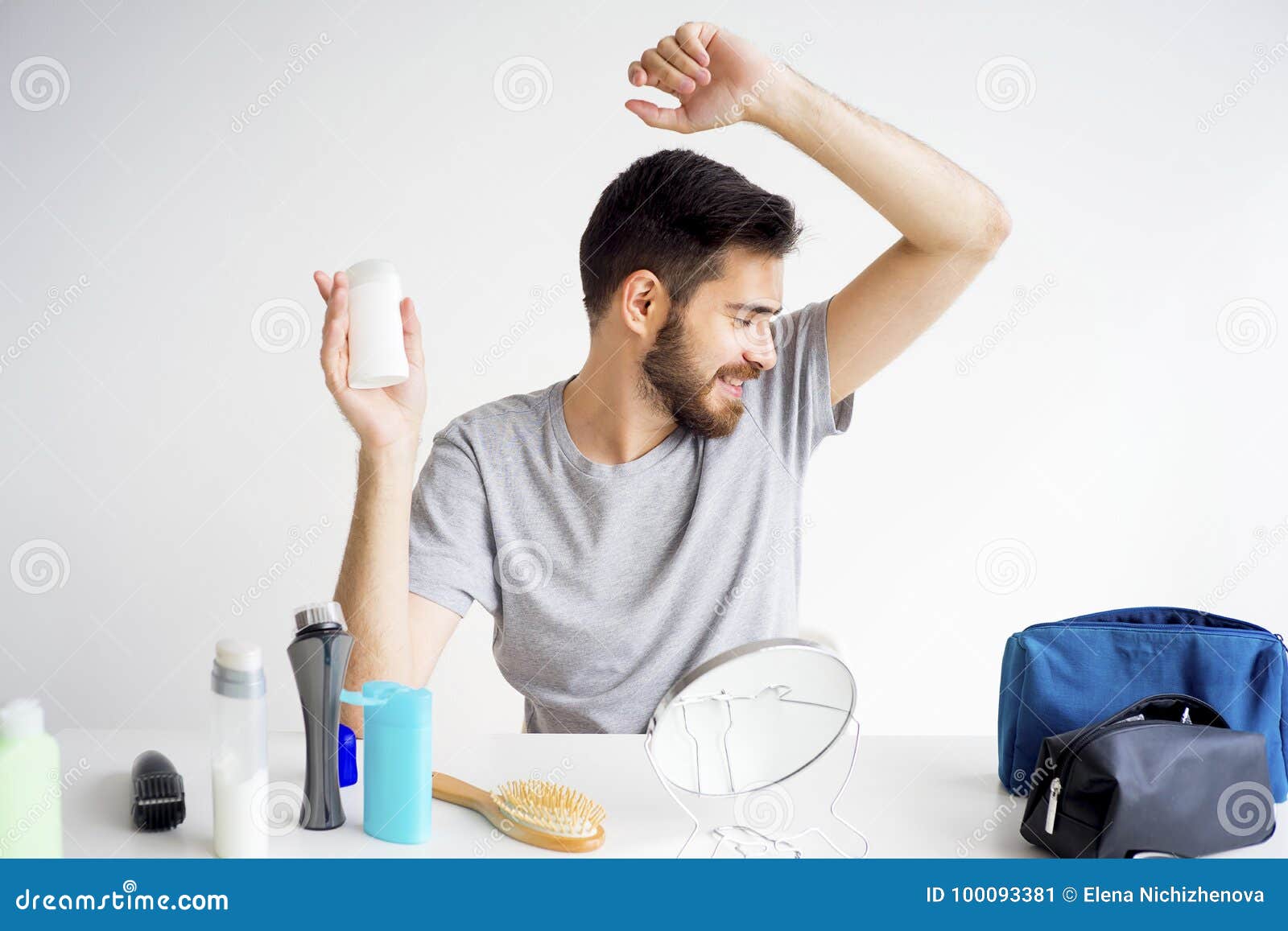 Faceta ranku higiena obraz stock. Obraz złożonej z obmycie - 100093381