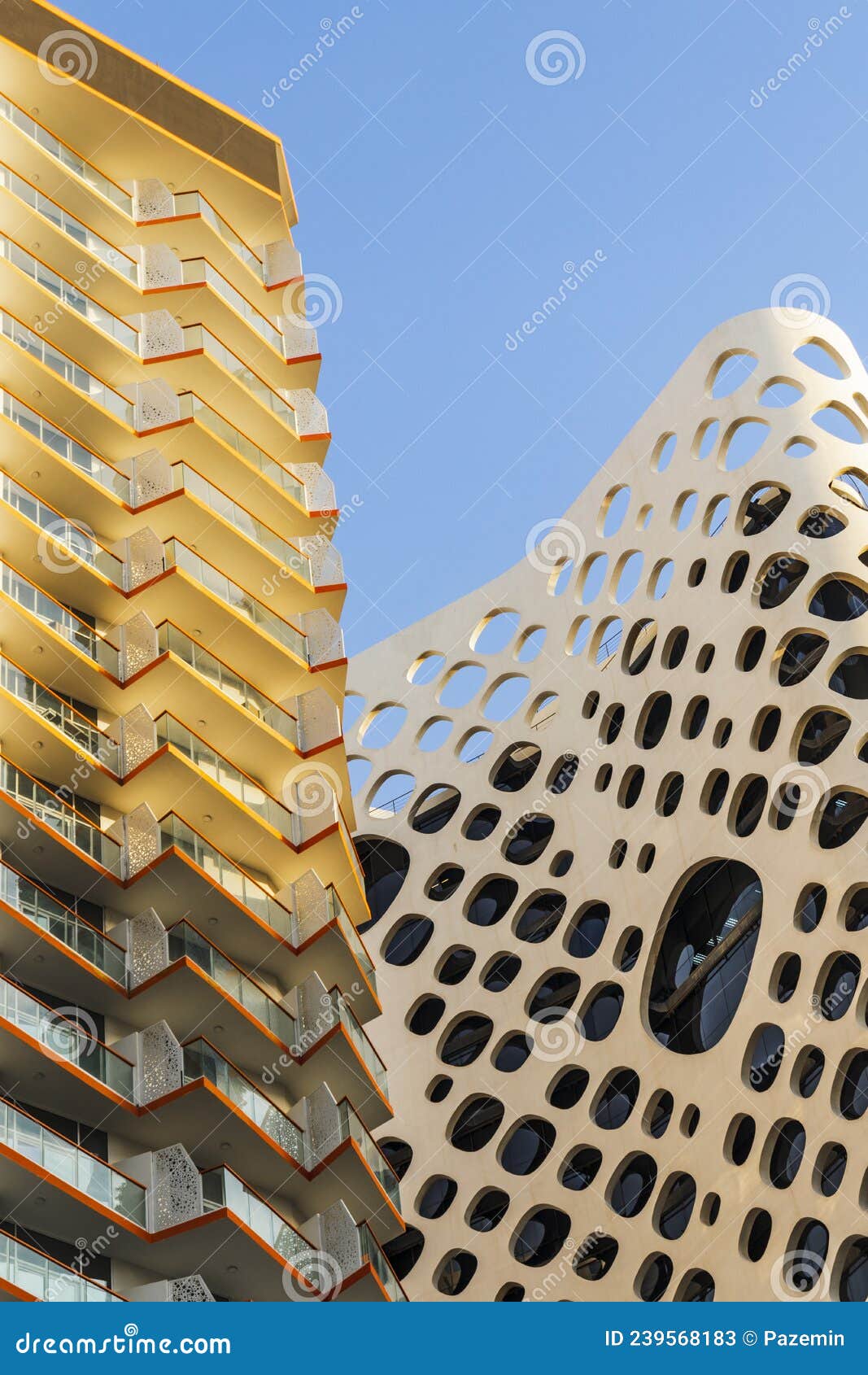 Fachada De Edificios Modernos. Arquitectura Foto de archivo editorial ...