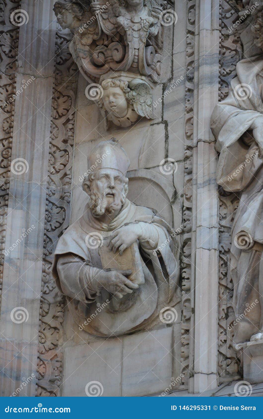 Fachada De Milan Cathedral Duomo Imagen de archivo - Imagen de iglesia ...