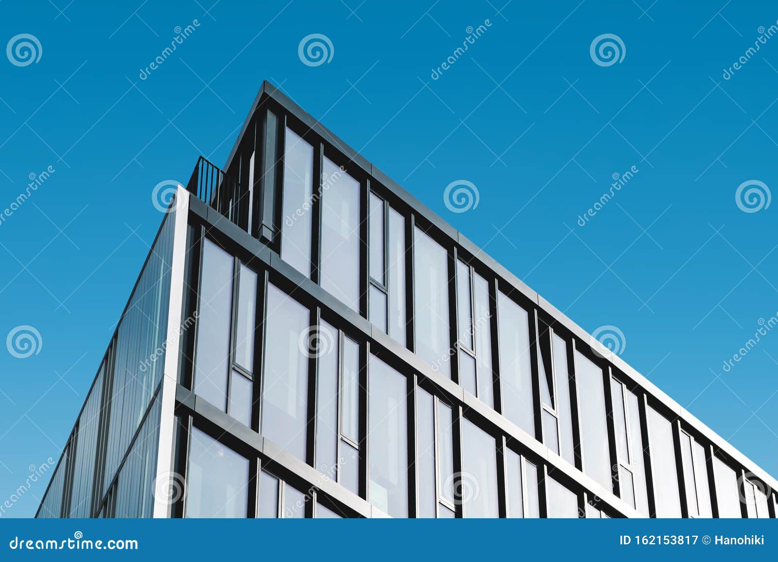 Fachada Moderna De Edificios De Oficinas, Exterior Comercial Imagen de ...