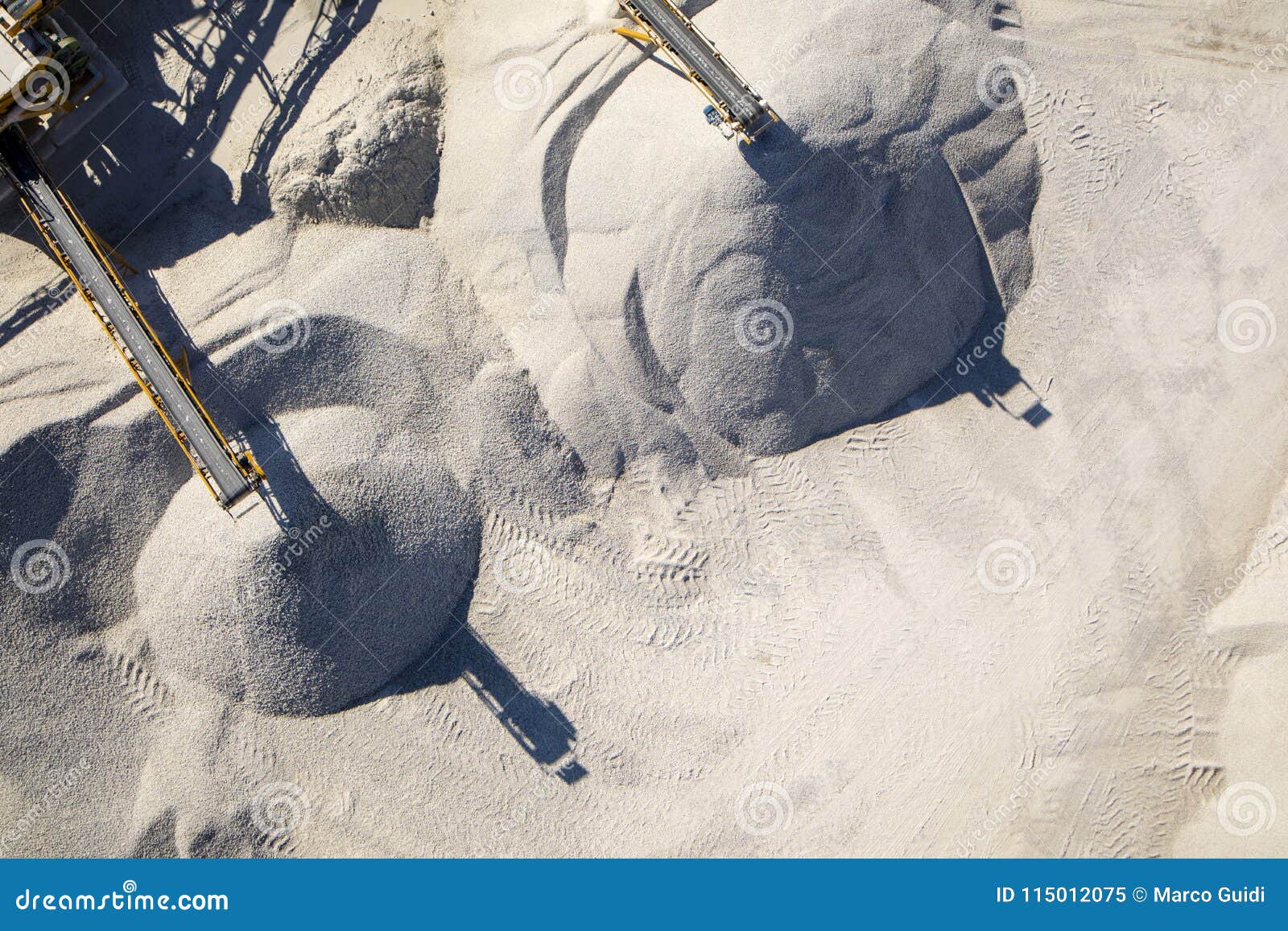 Factory of Aggregates for Construction Stock Image - Image of heavy ...