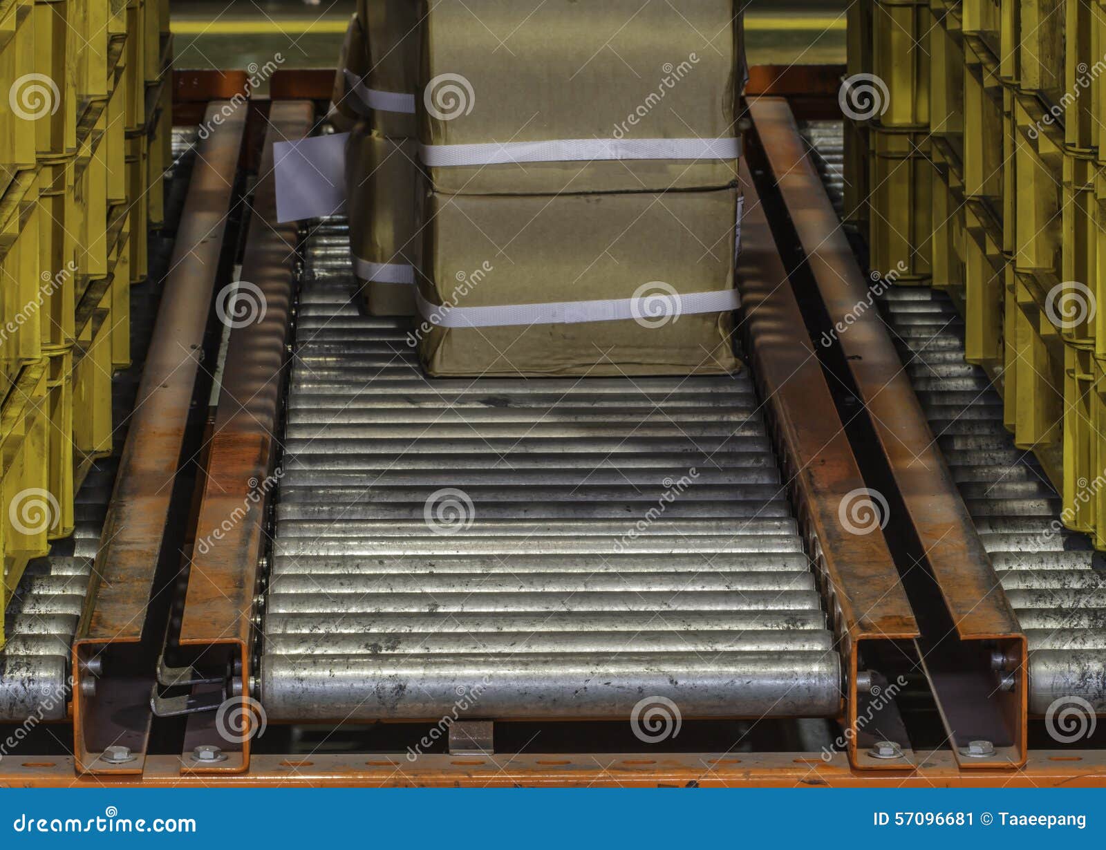 Factory Conveyor Belt Rollers Stock Image - Image of cardboard, moving ...