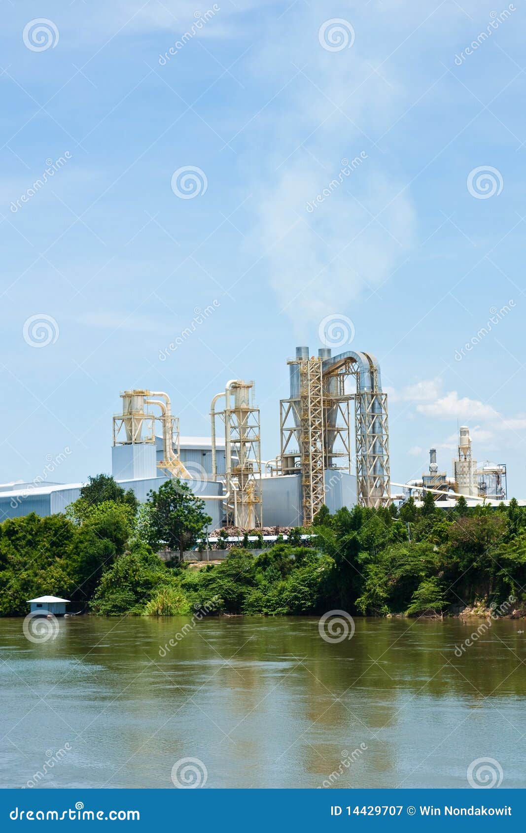 Factory & house stock image. Image of distribution - 14429707