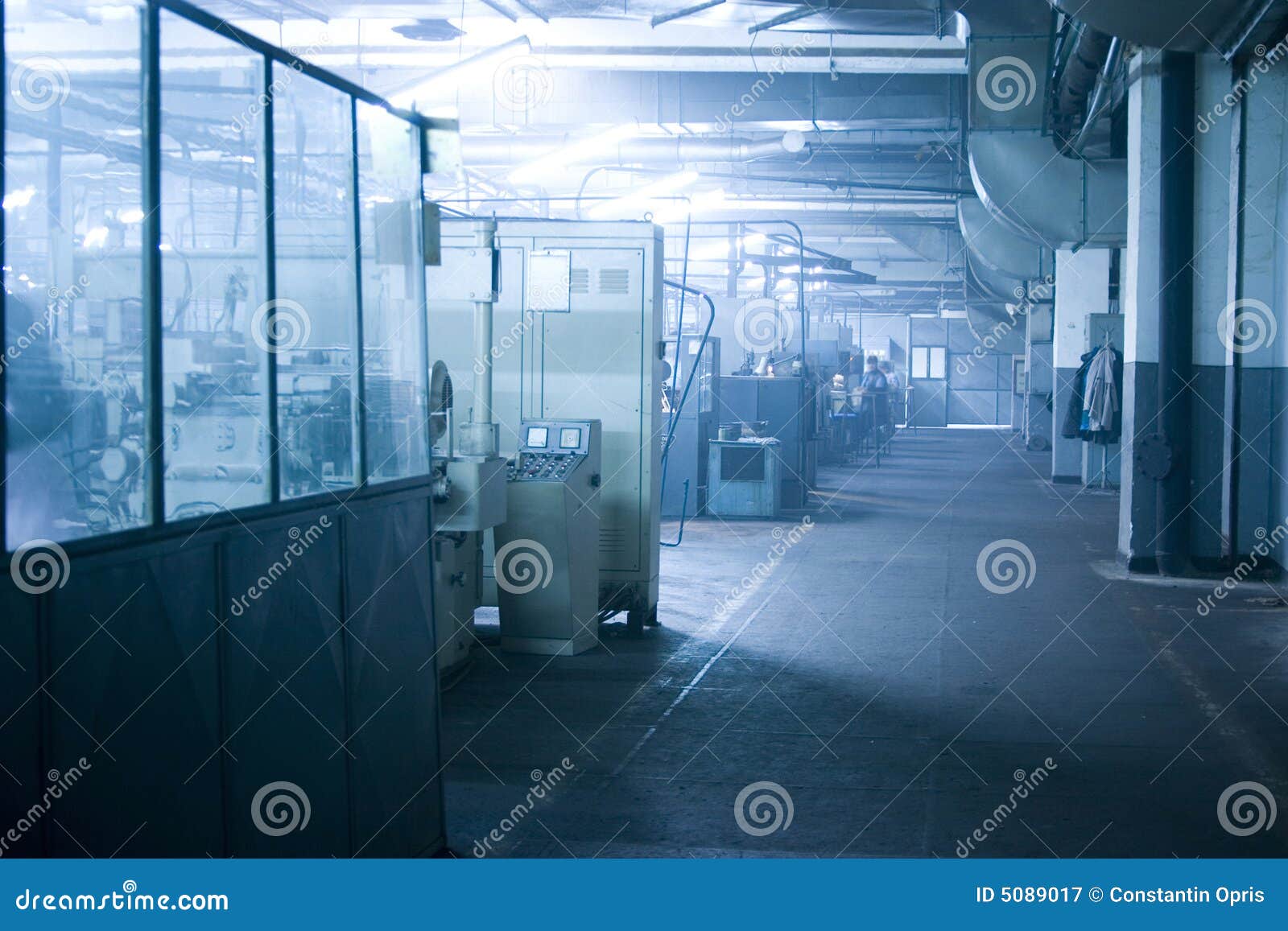 Factory interior stock image. Image of mechanical, facility - 5089017