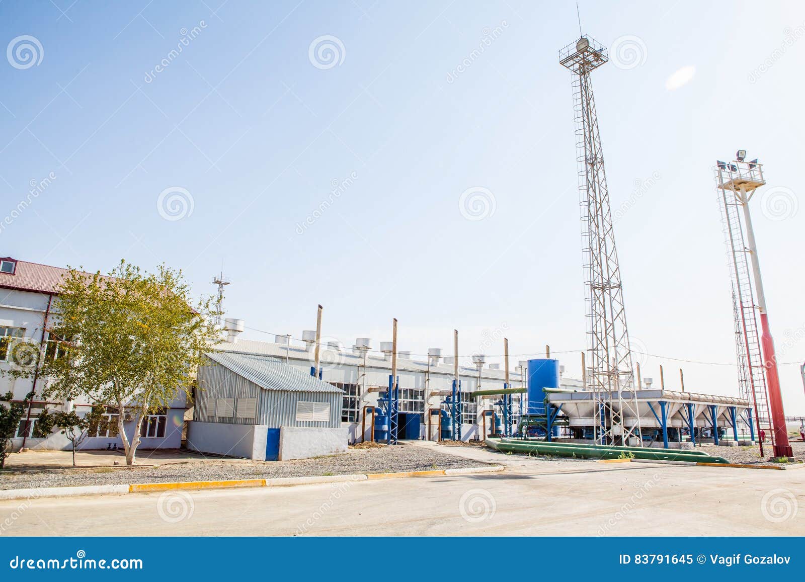 Factory and nature stock image. Image of exterior, oilfield - 83791645