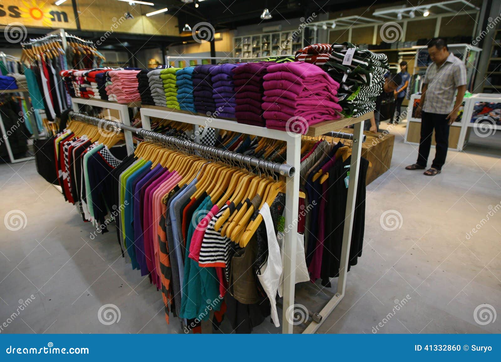 Factory outlet editorial image. Image of shop, types - 41332860