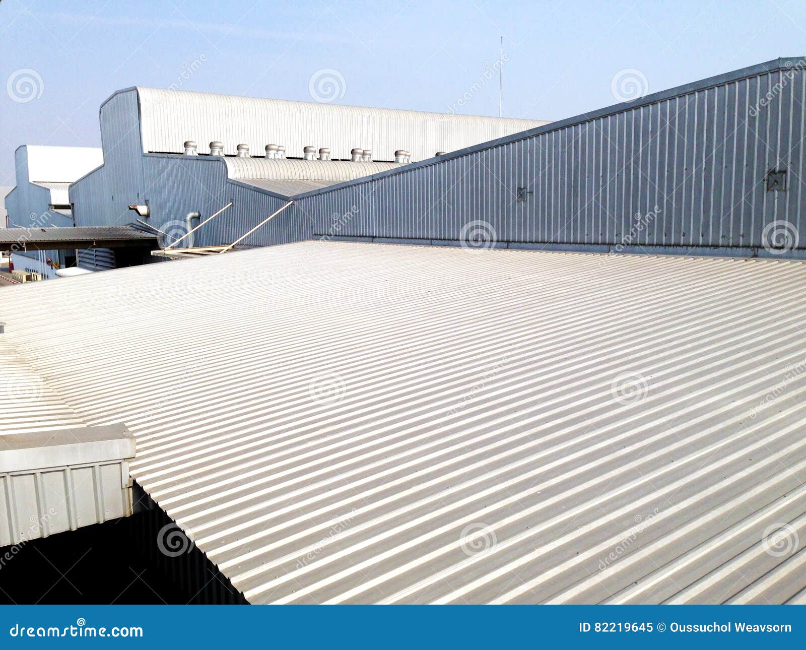 Factory Roof Building Stock Photos - Download 8,844 Royalty Free Photos