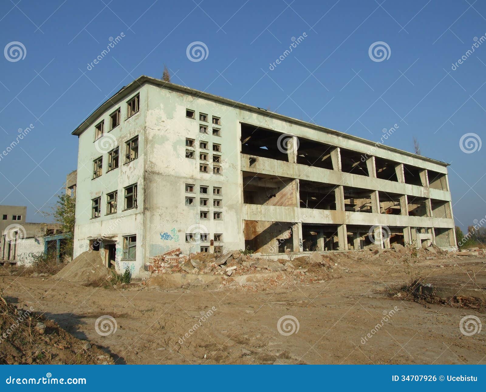 Factory ruins editorial photo. Image of unused, destruction - 34707926