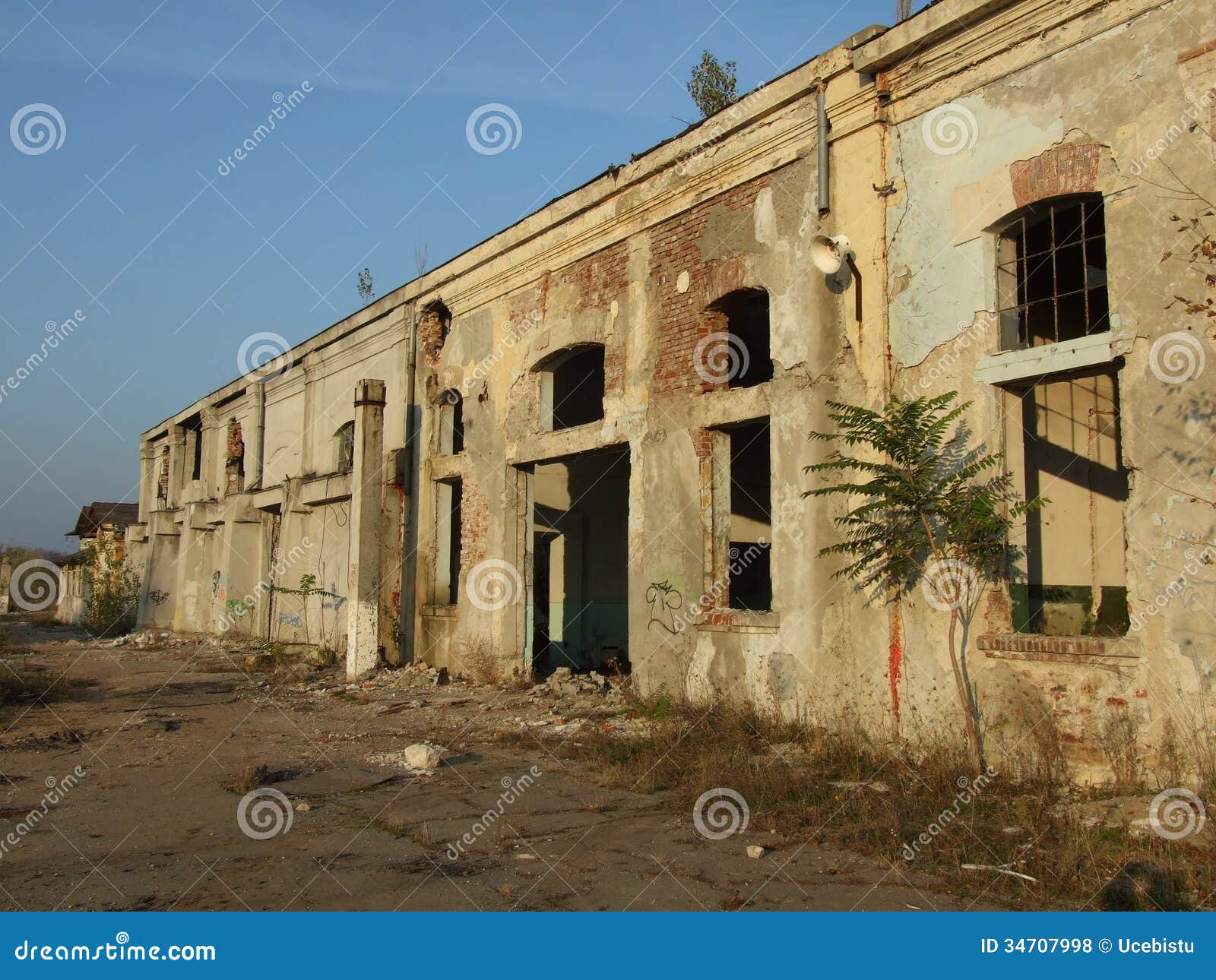 Factory ruins editorial stock photo. Image of brick, unused - 34707998