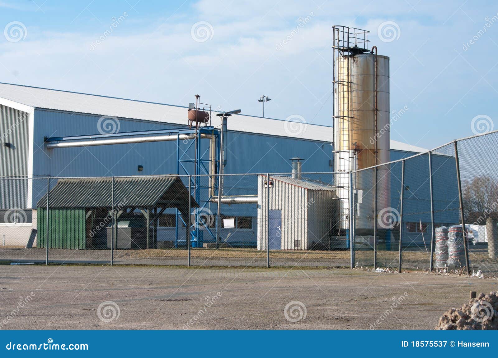 Factory with silo stock image. Image of industry, plant - 18575537