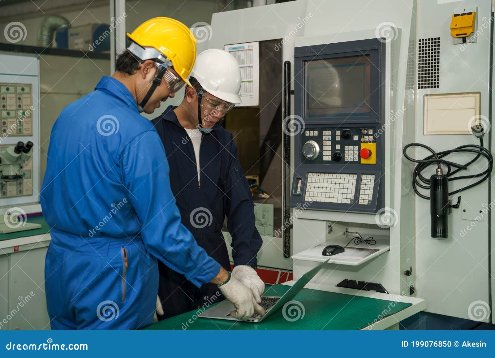 Factory Technician, Foreman and Workers in Technical Discussion Stock ...