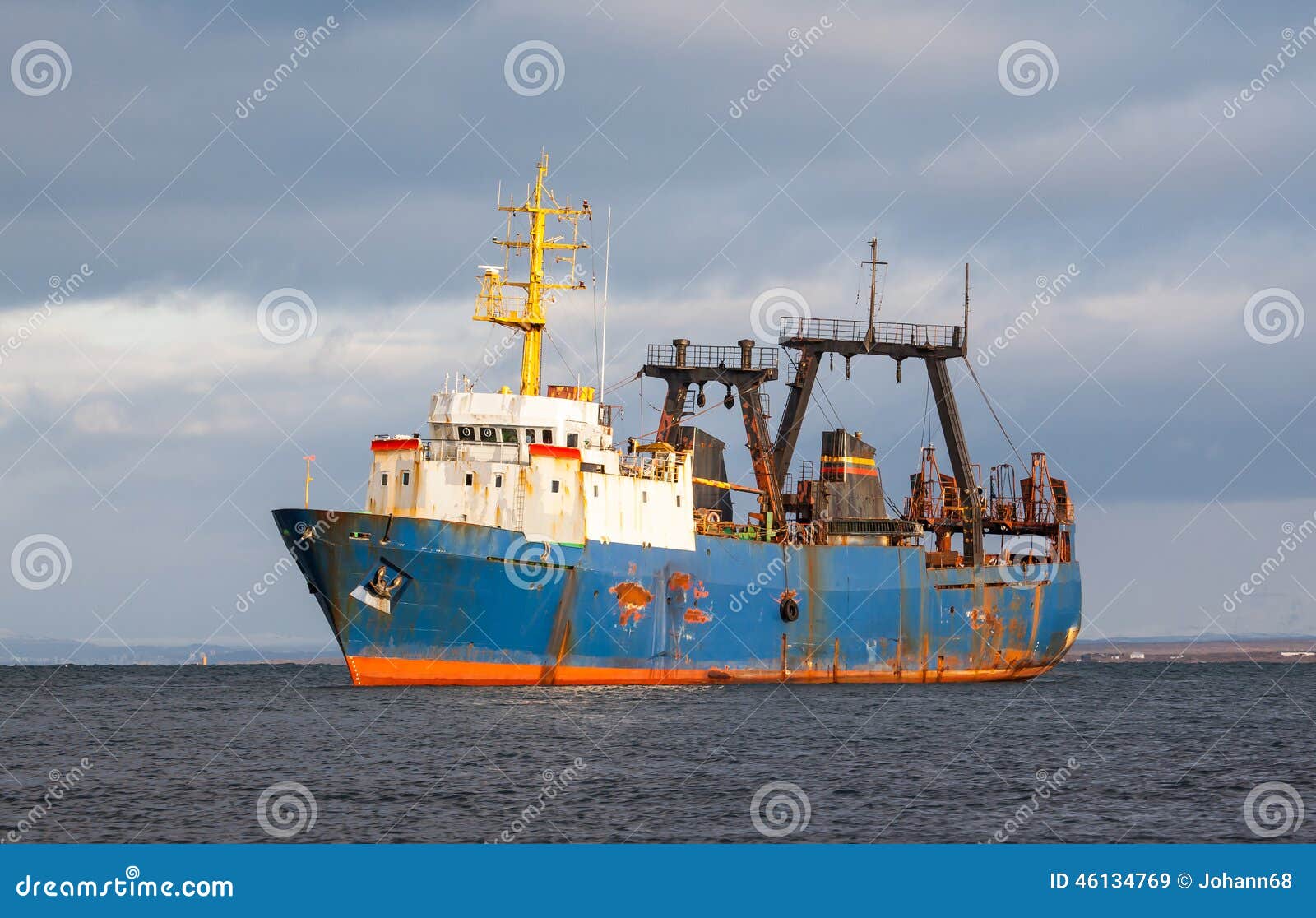 Inside Super Trawler