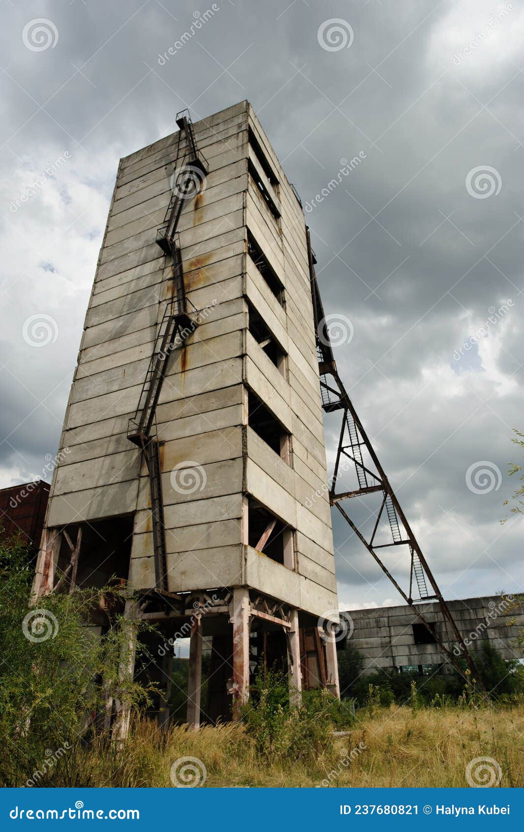 Factory. Vertical Shaft of an Abandoned Salt Mine in Ukraine Stock ...