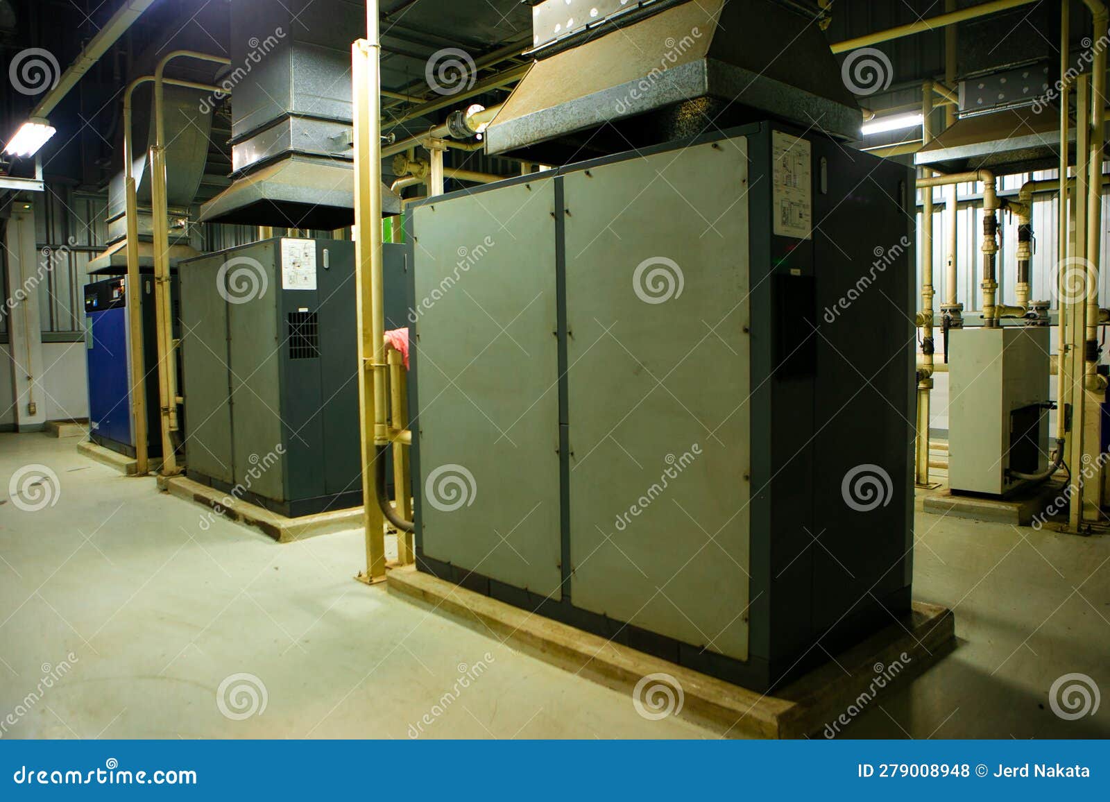 The Factory Walkway and Machine for Processing Metal Part of Car ...