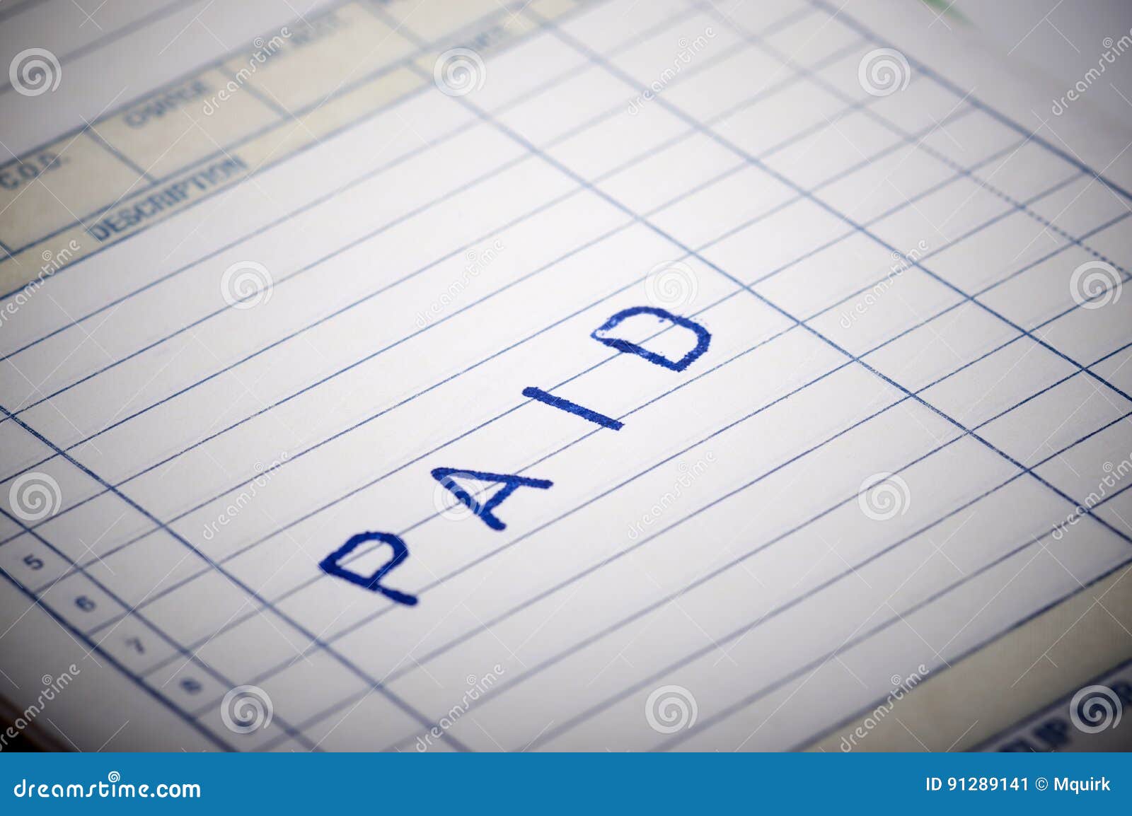 Factura pagada imagen de archivo. Imagen de deuda, finanzas - 91289141