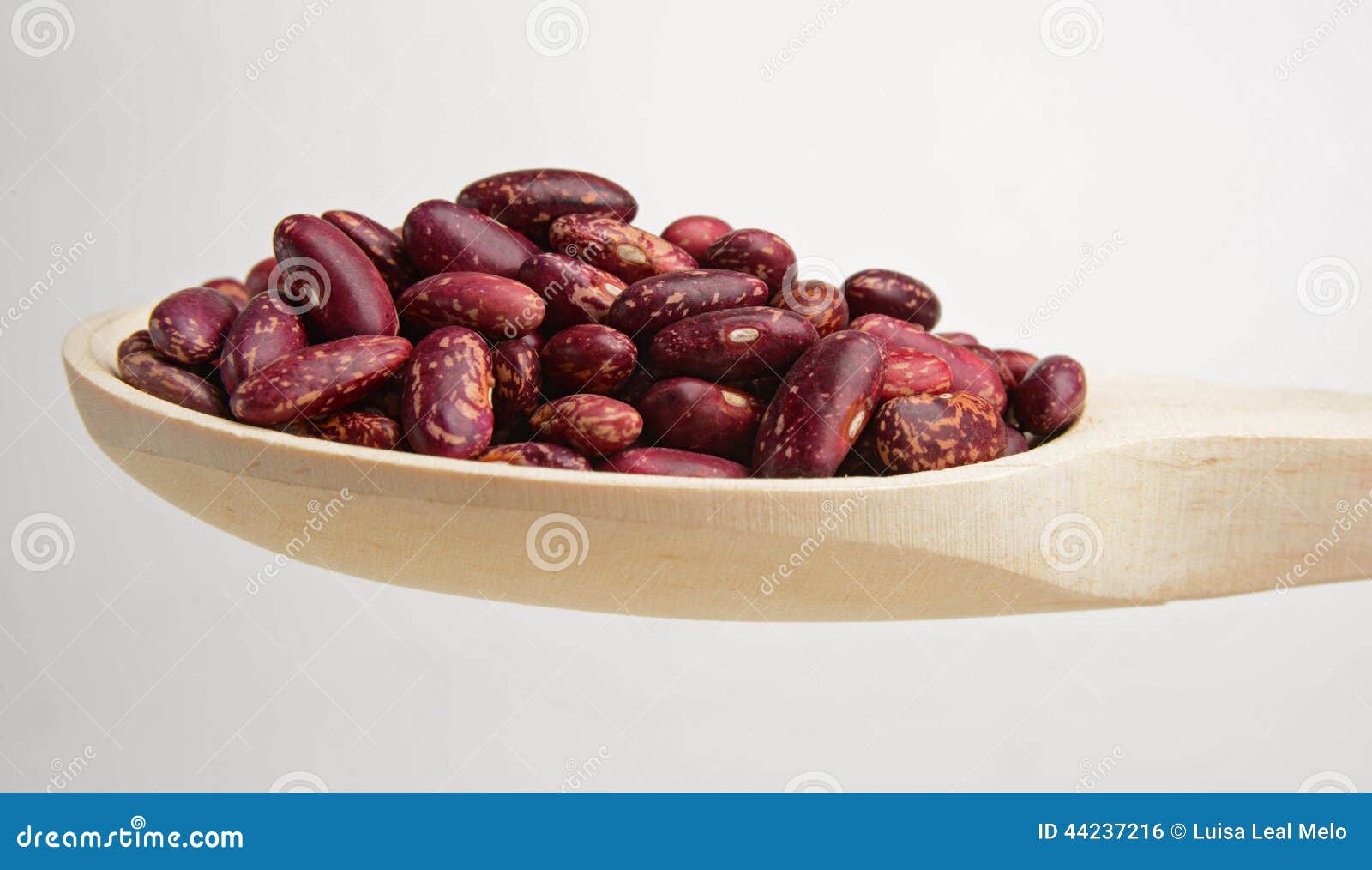 Fagioli rossi fotografia stock. Immagine di grano, crudo - 44237216