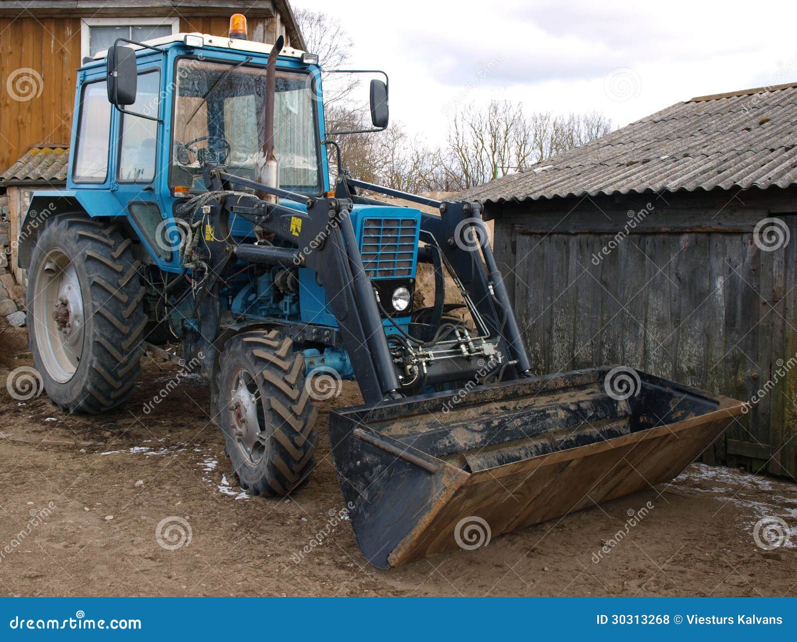 Frontaler Lader stockfoto. Bild von ladevorrichtung, land - 30313268