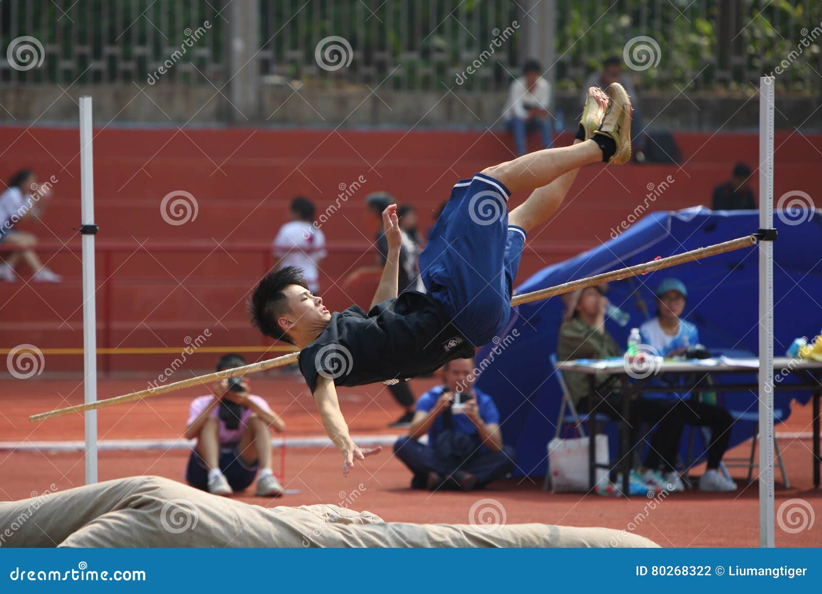 Fail round editorial photography. Image of sports, moment - 80268322