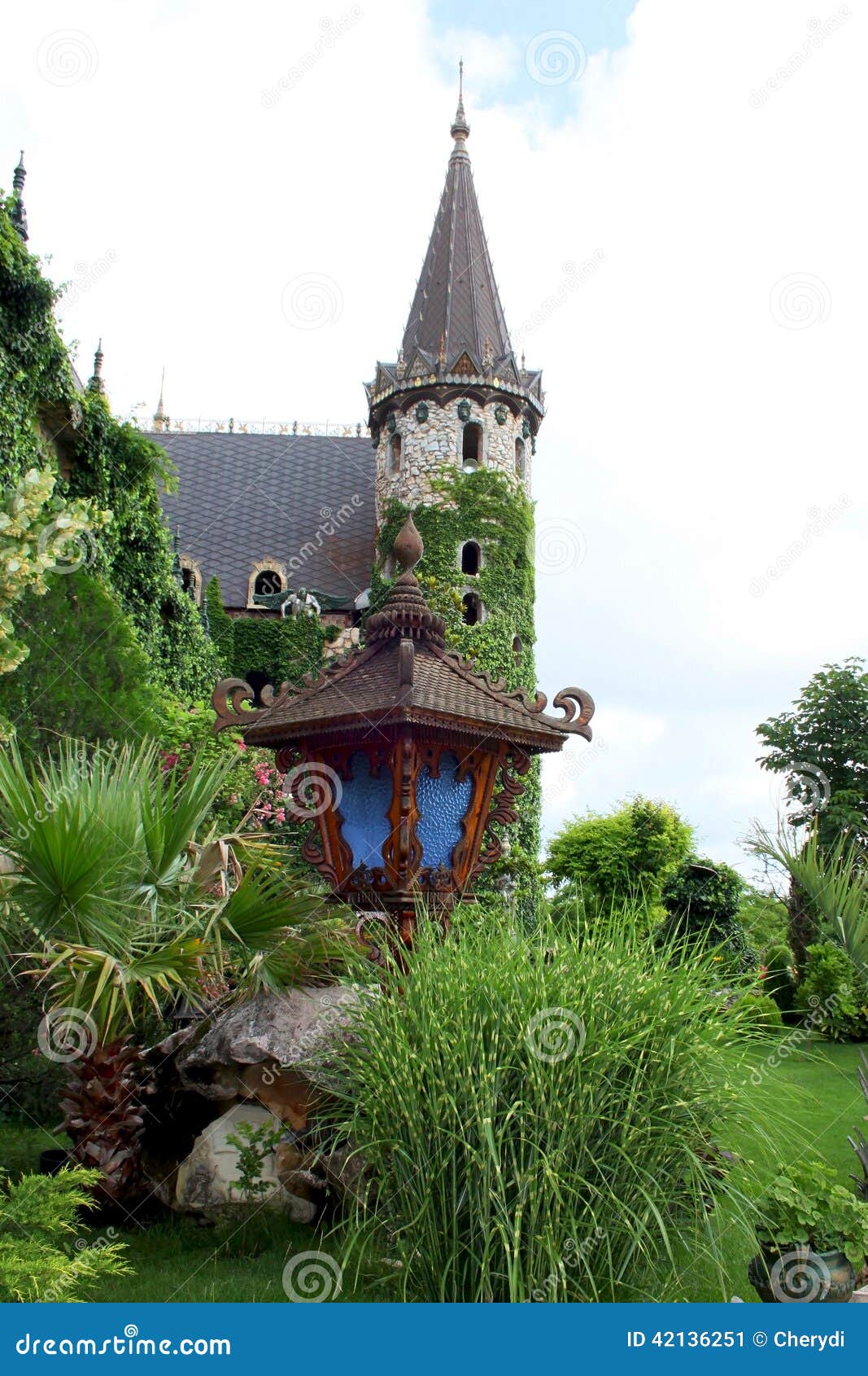 Fairy castle stock image. Image of enchanted, arch, garden - 42136251