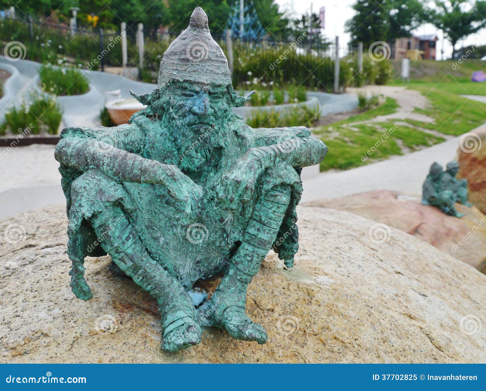 Fairytale dwarf statues editorial image. Image of kobold - 37702825