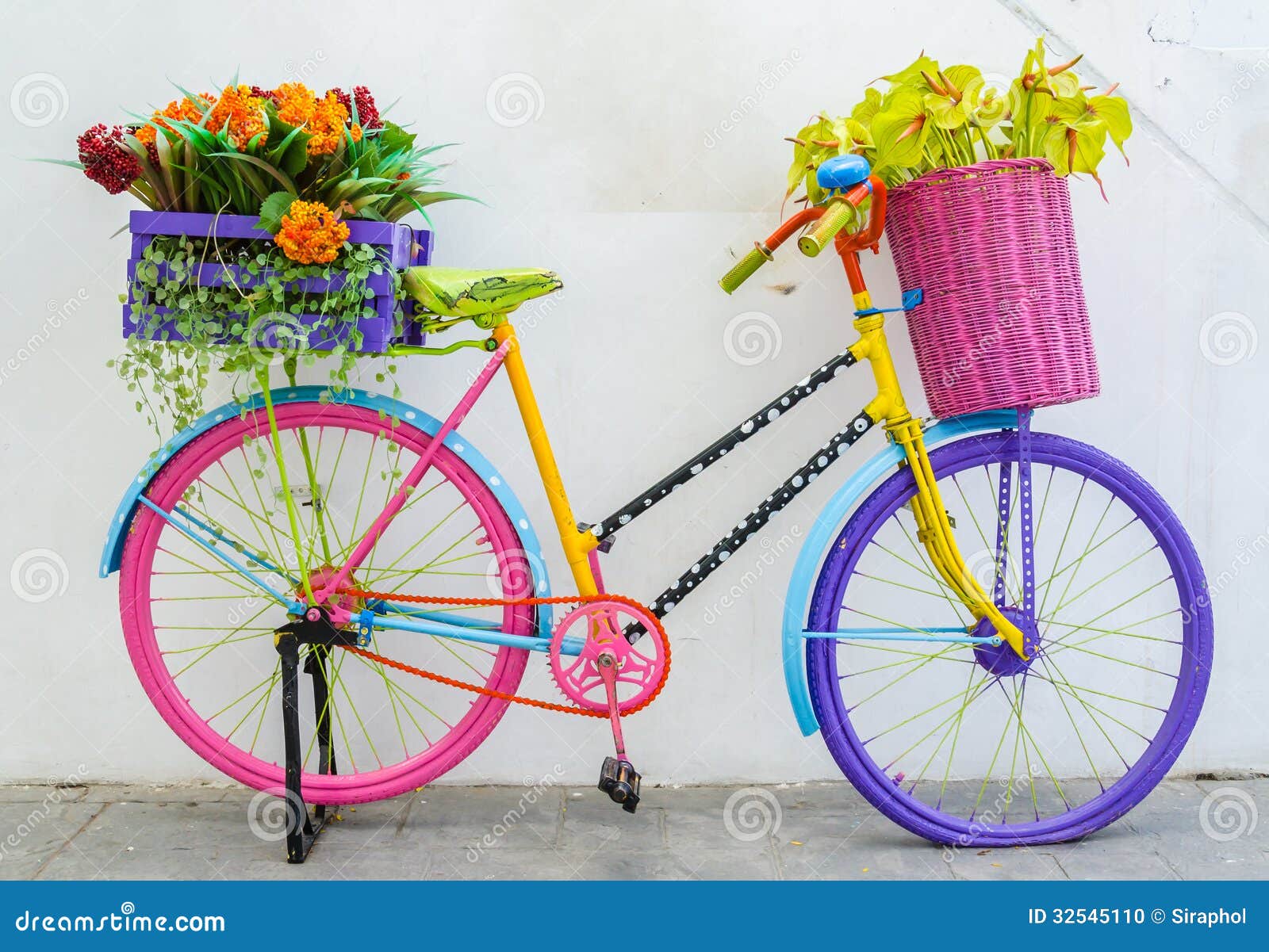 Fake Plastic Flower Vase Bicycle Stock Photos - Free & Royalty-Free ...