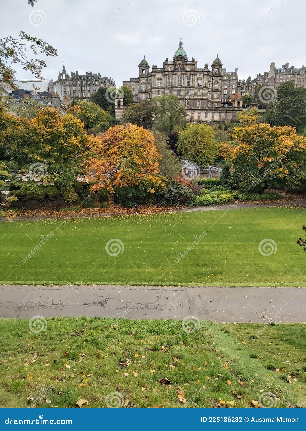 Fall Autumn Edinburgh Tourism Stock Photo - Image of flower, fall ...