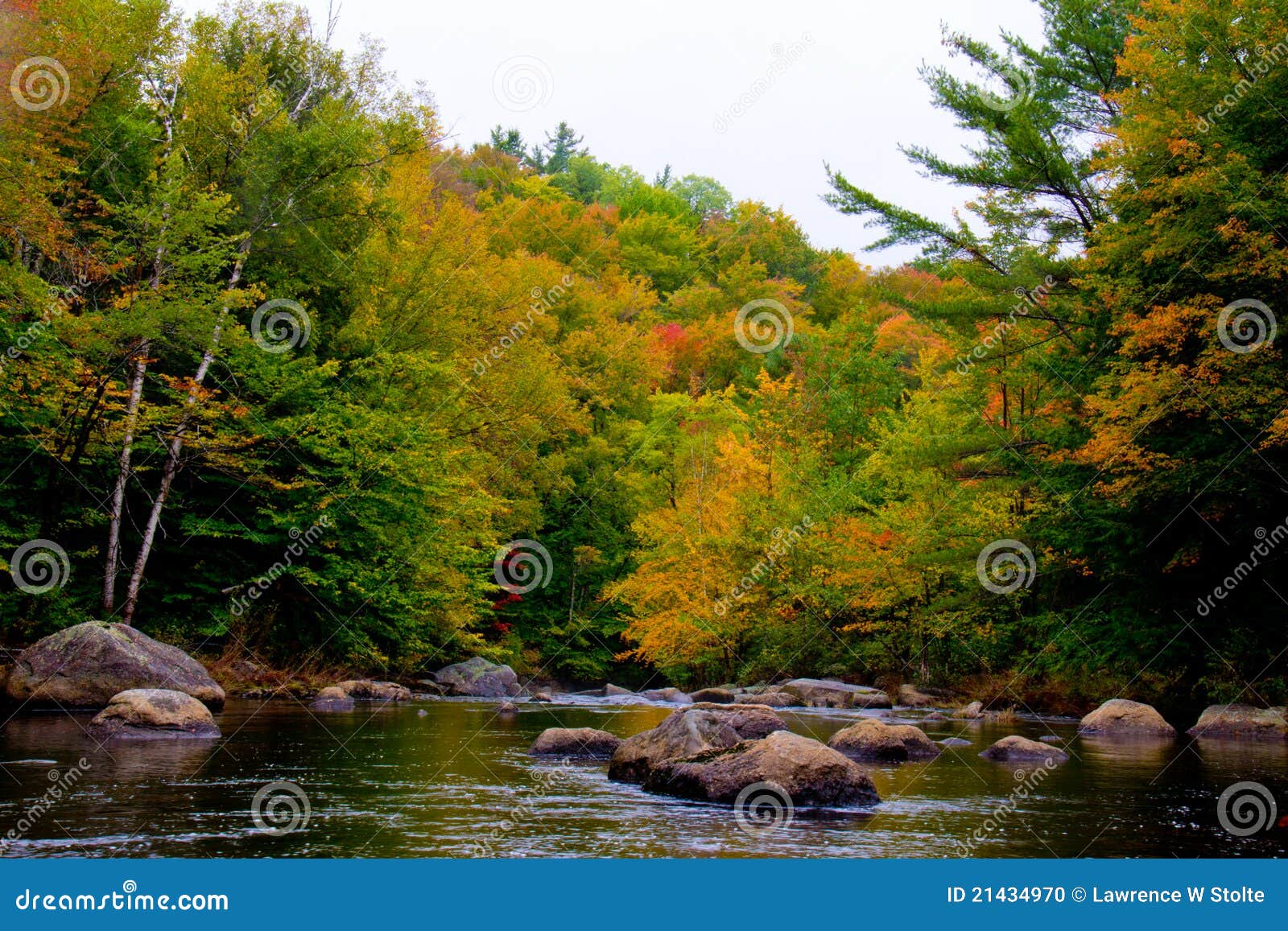 Fall Colors Begin To Show Along the Smith River Stock Photo - Image of ...