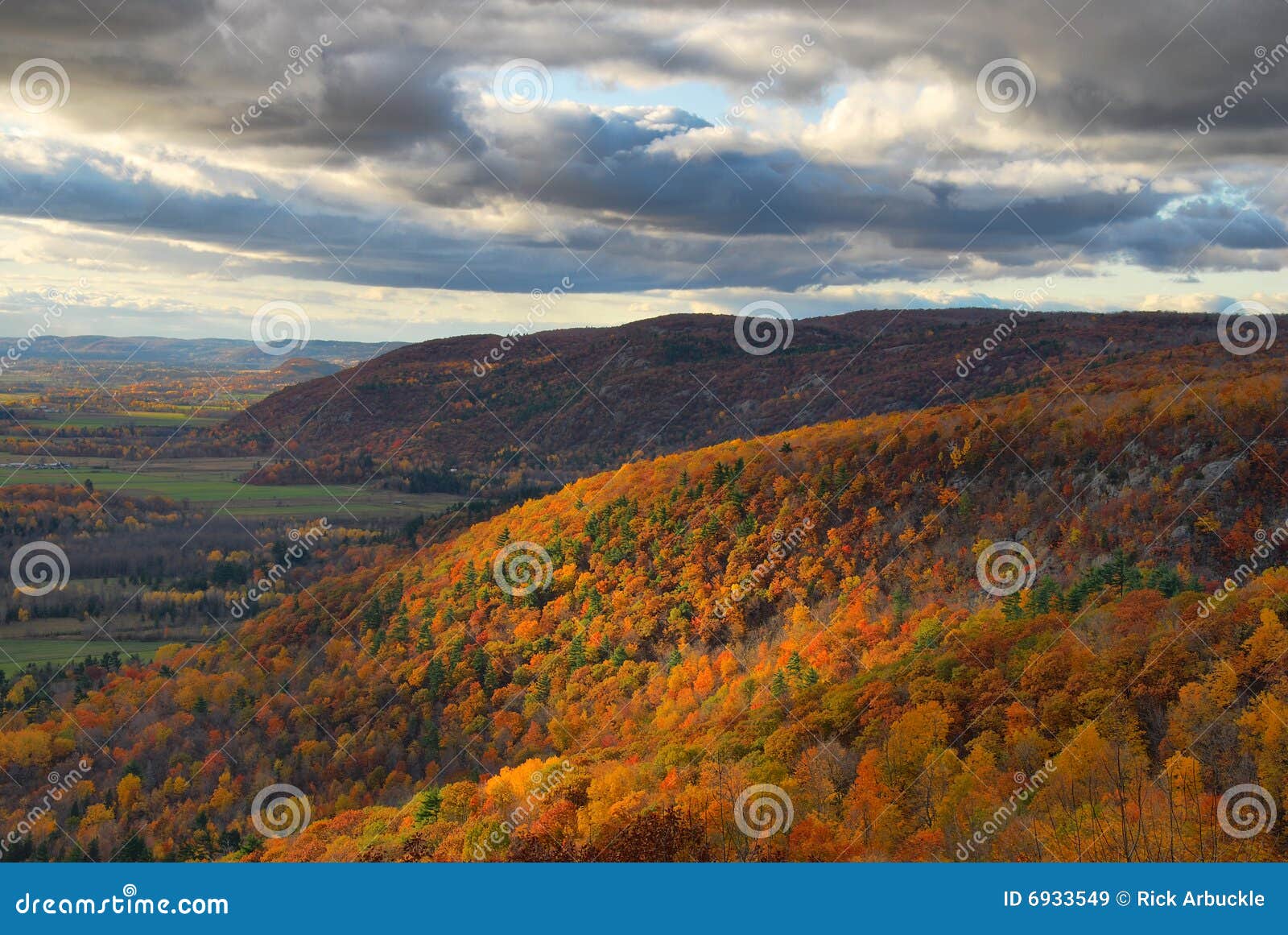 Fall Colours in the Hills stock image. Image of gatineau - 6933549