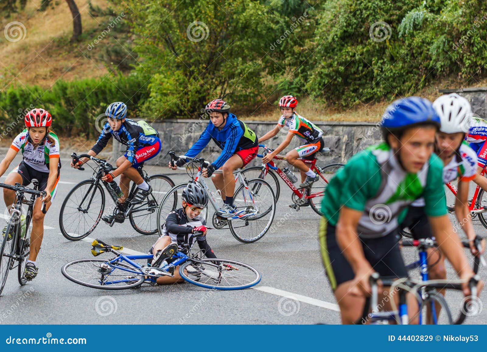 The fall of the cyclist. editorial stock image. Image of race - 44402829