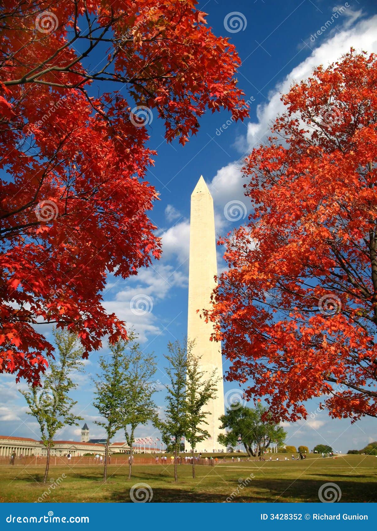 Fall Day in Washington D.C. Stock Photo - Image of blue, clouds: 3428352