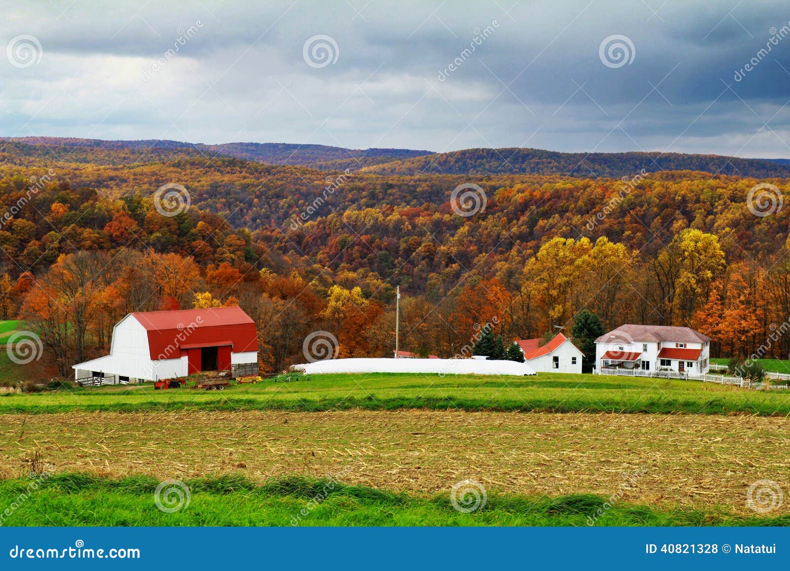 Fall foliage stock photo. Image of view, cloudy, pennsylvania - 40821328