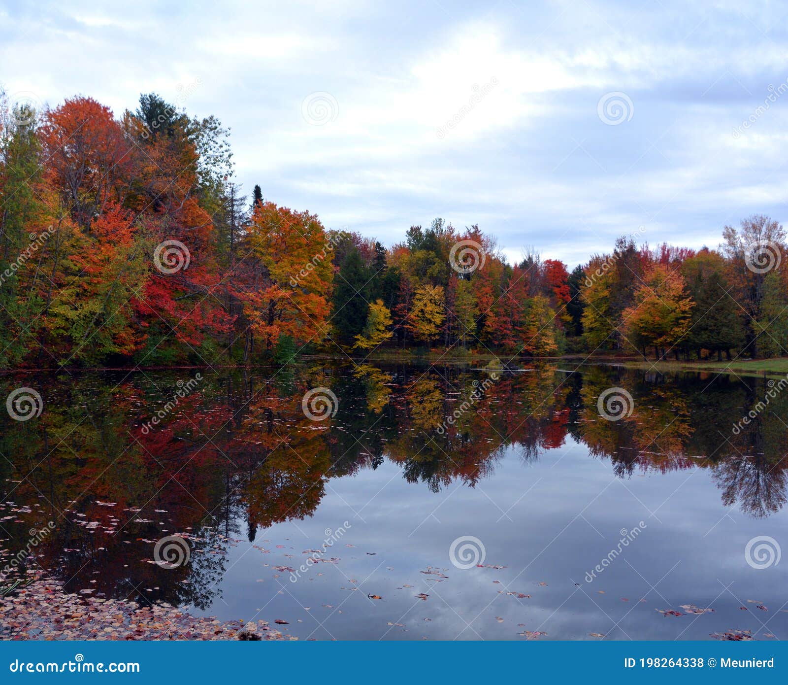 Fall Landscape Eastern Townships Editorial Stock Photo - Image of lake ...