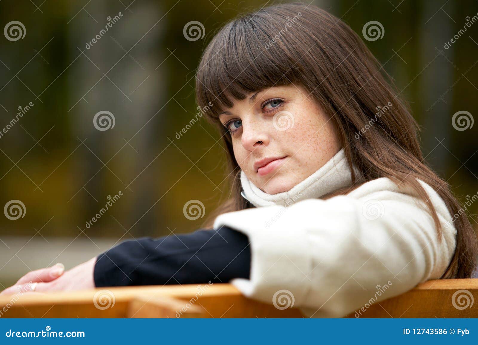 Fall Portrait of a Beautiful Woman Stock Photo - Image of girl, forest ...