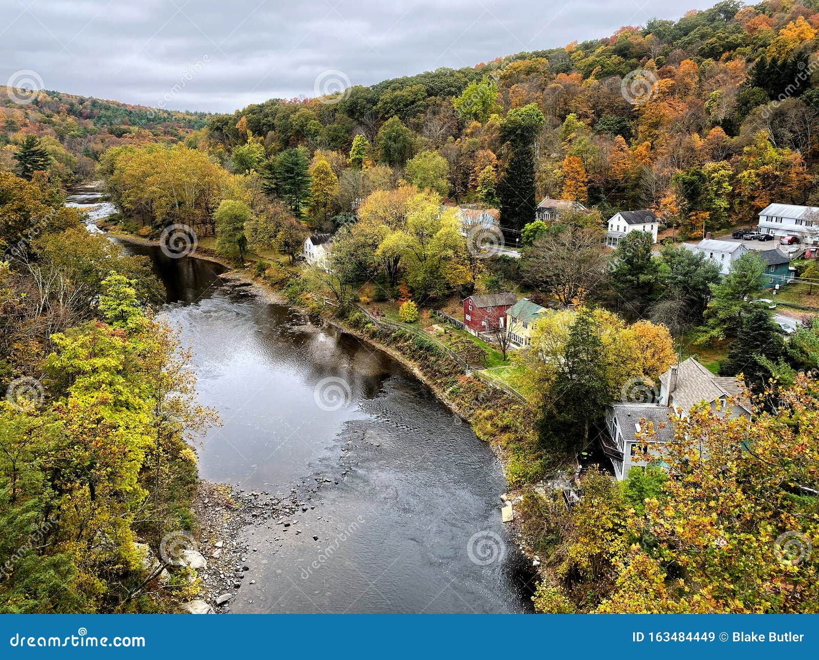 Autumn in small town USA stock image. Image of hudsonvalley - 163484449