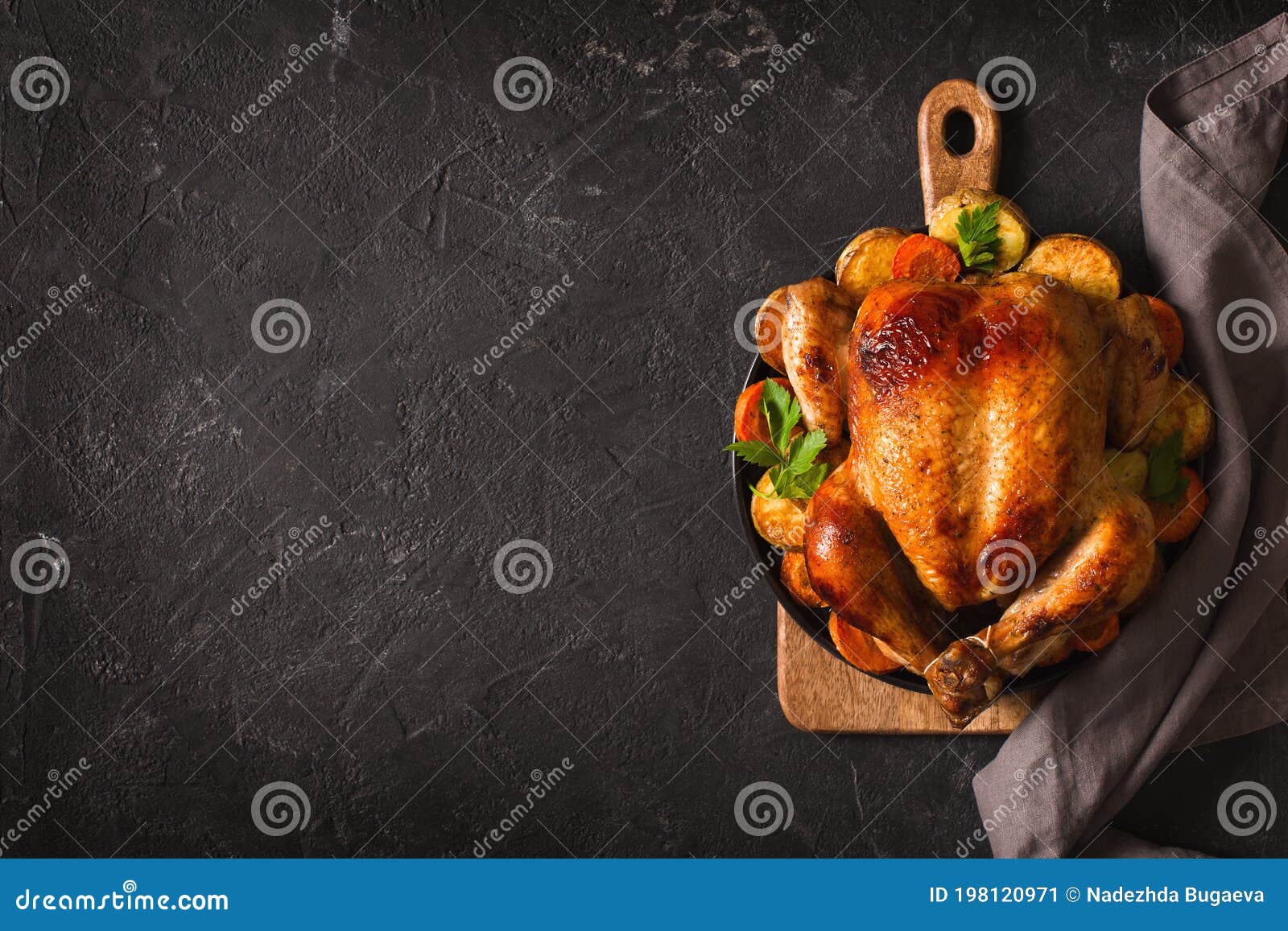 2,091 Thanksgiving Turkey Black Background Stock Photos - Free ...