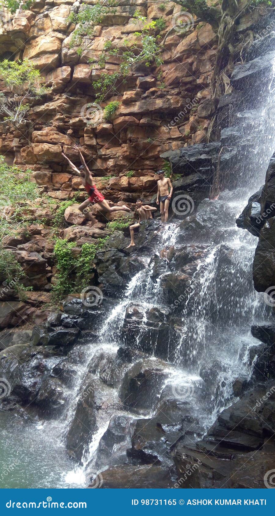 Fall in water fall editorial image. Image of blowing - 98731165