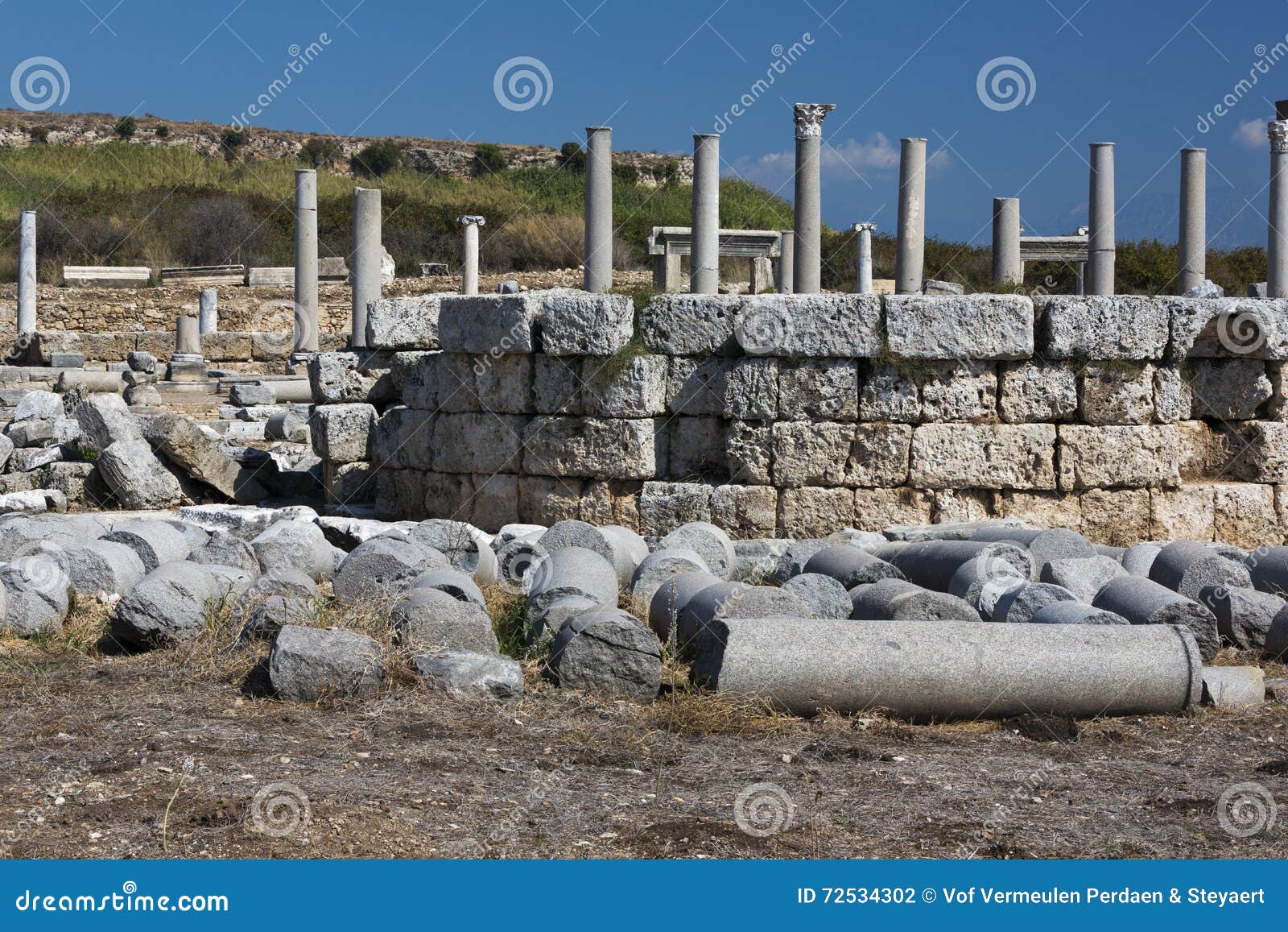 Fallen Columns All Pointing in the Same Direction Editorial Photography ...