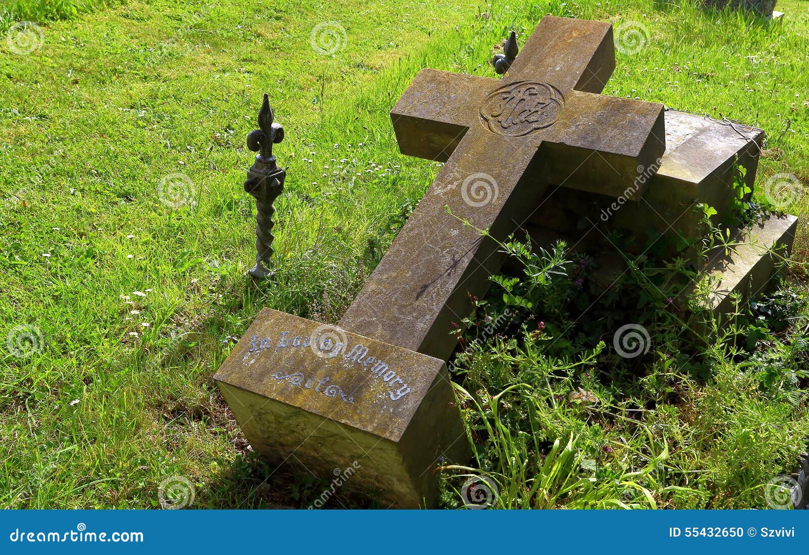 Fallen cross stock photo. Image of fallen, tombstone - 55432650