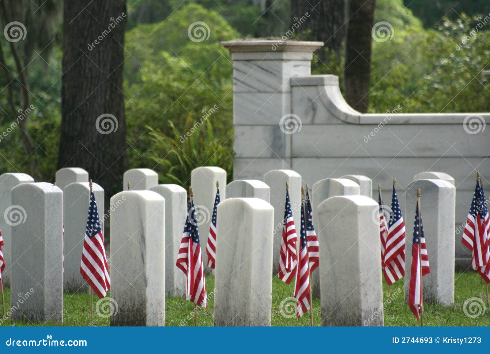 Fallen Heroes stock image. Image of soldier, grave, graveyards - 2744693