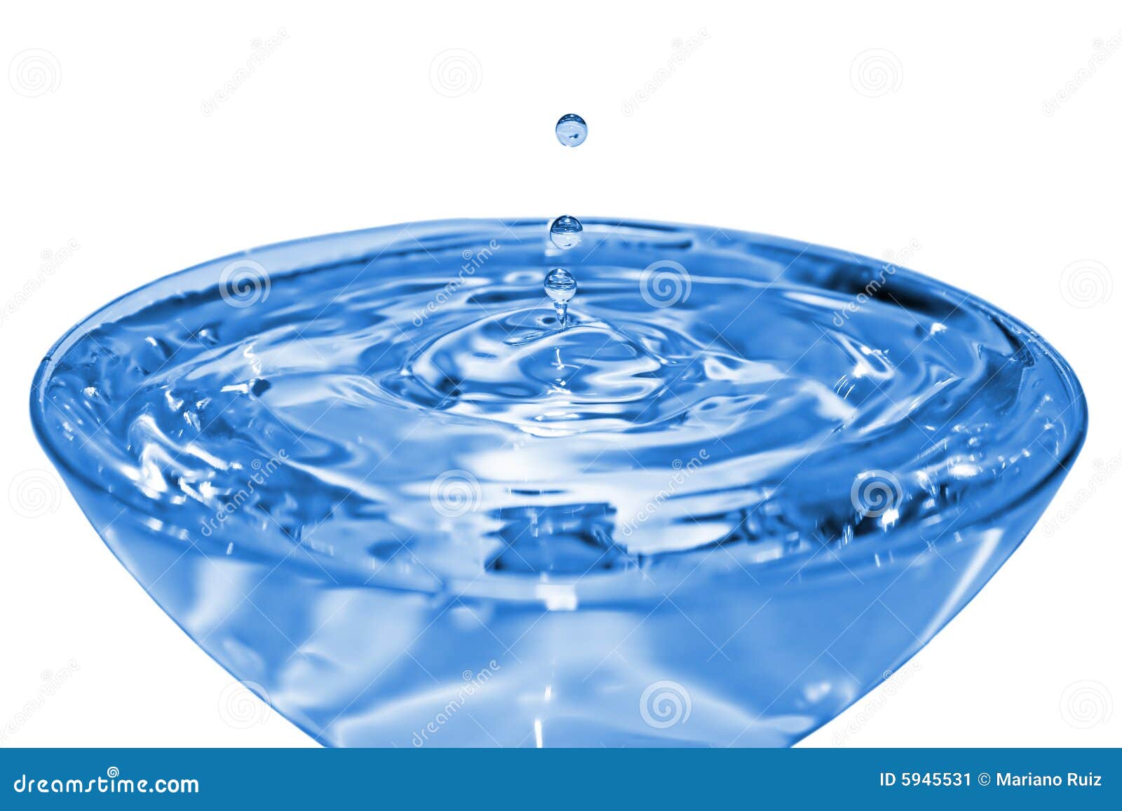 Falling Drop in Crystal Cup Stock Image - Image of glass, calm: 5945531