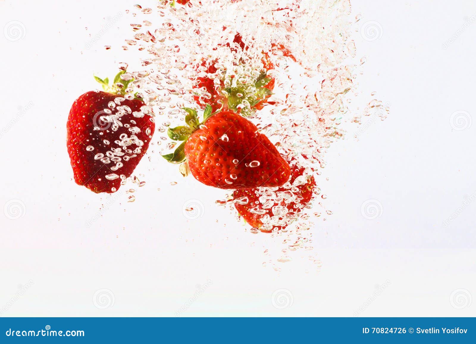 Falling Strawberries in Water Stock Photo - Image of foodstuffs, splash ...