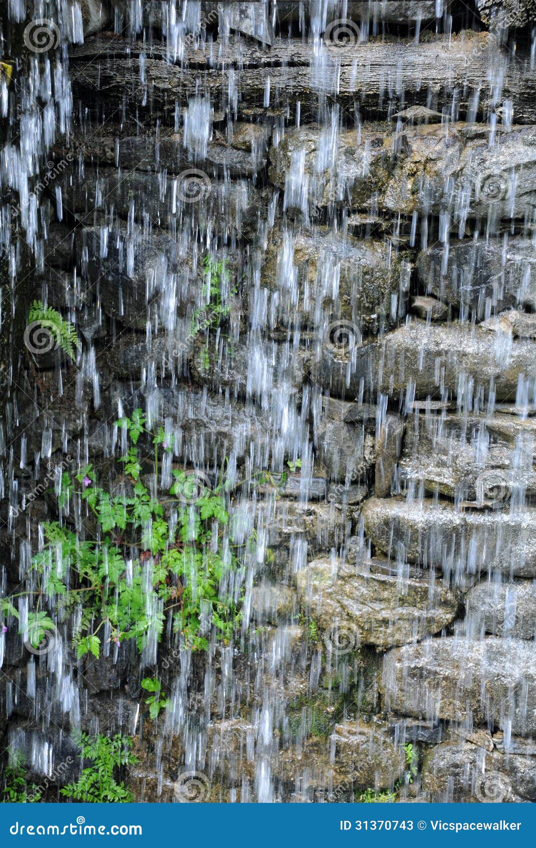 Falling Water stock image. Image of spray, flow, current - 31370743