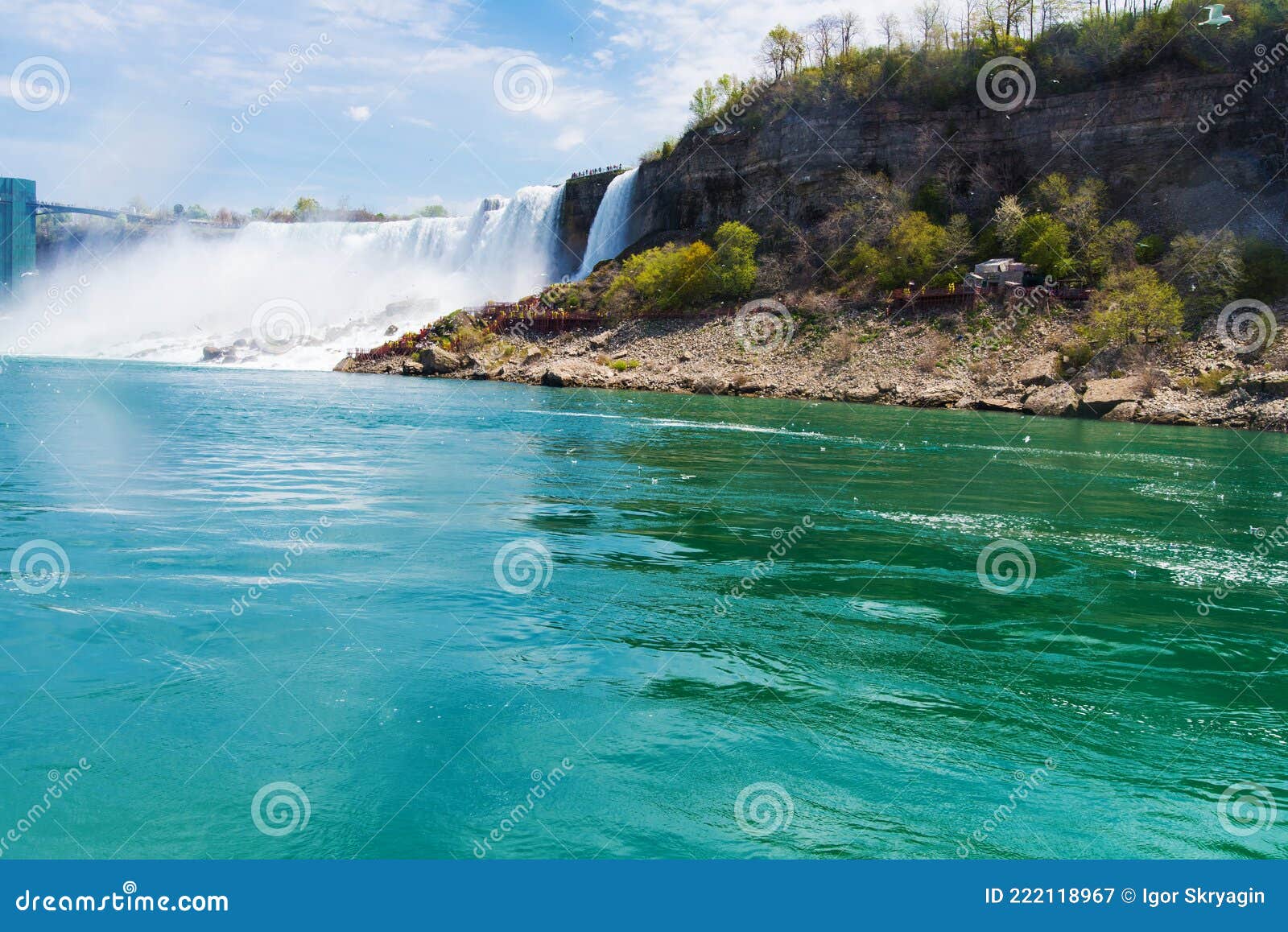 Falling Water and Mist at Niagara Falls Stock Image - Image of lake ...
