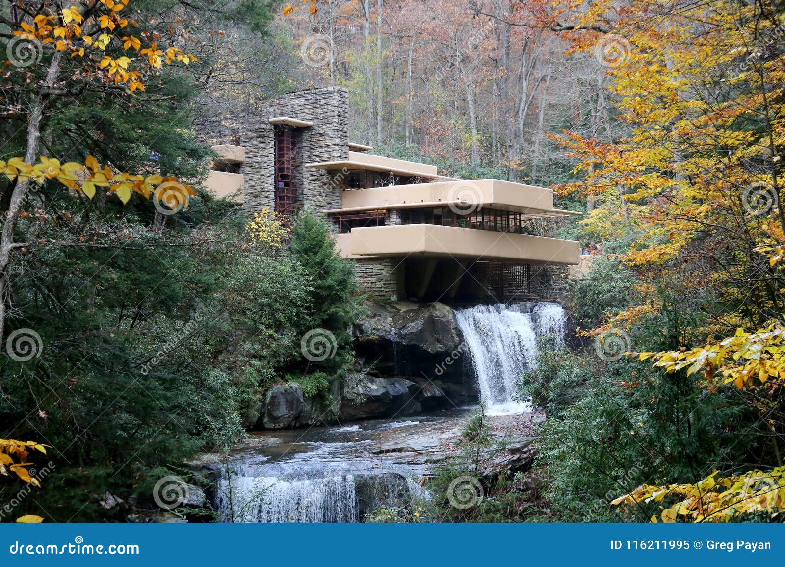 Fallingwater imagen editorial. Imagen de pensilvania - 116211995