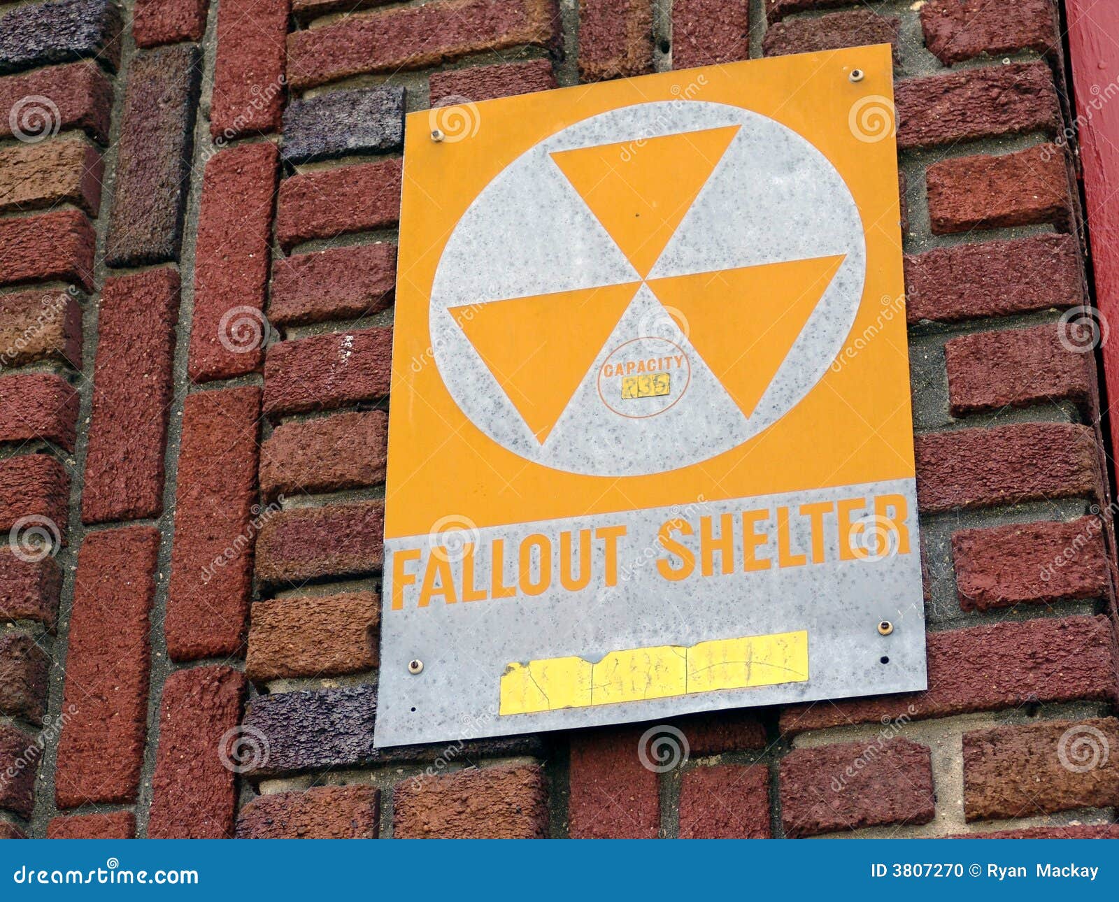 Air raid shelter fallout signs - stagekjlkj