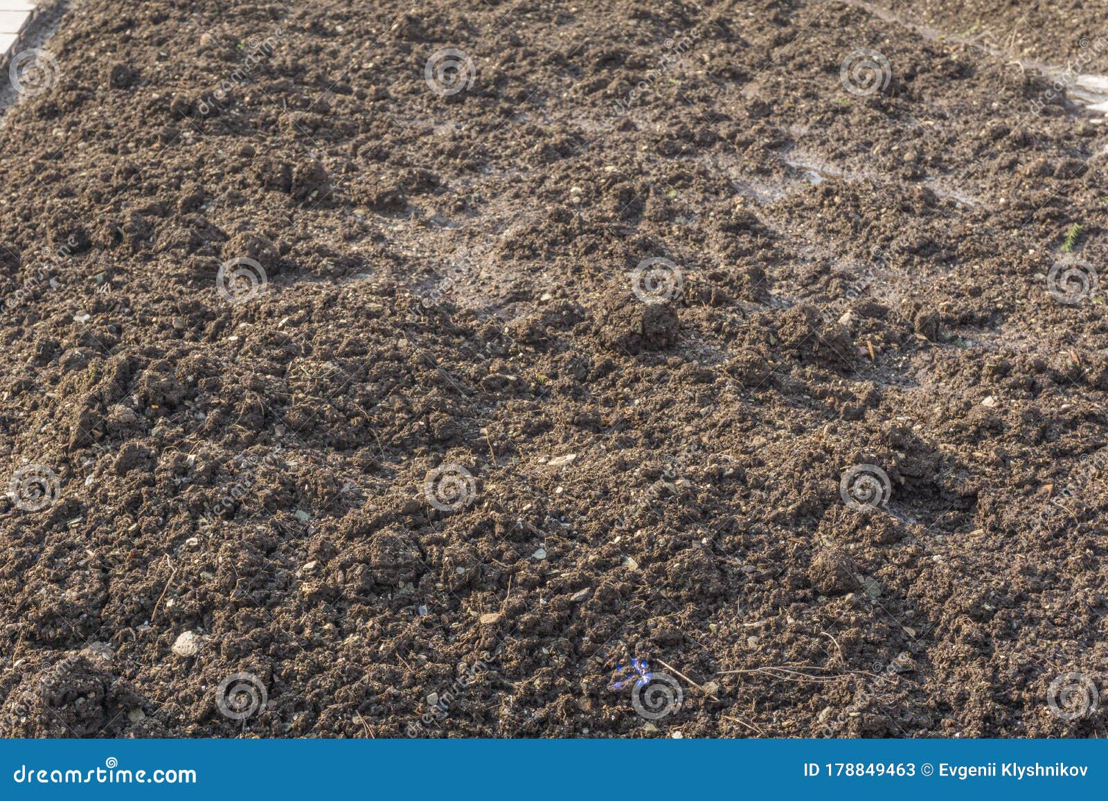 Fallow Land Royalty-Free Stock Image | CartoonDealer.com #44611966