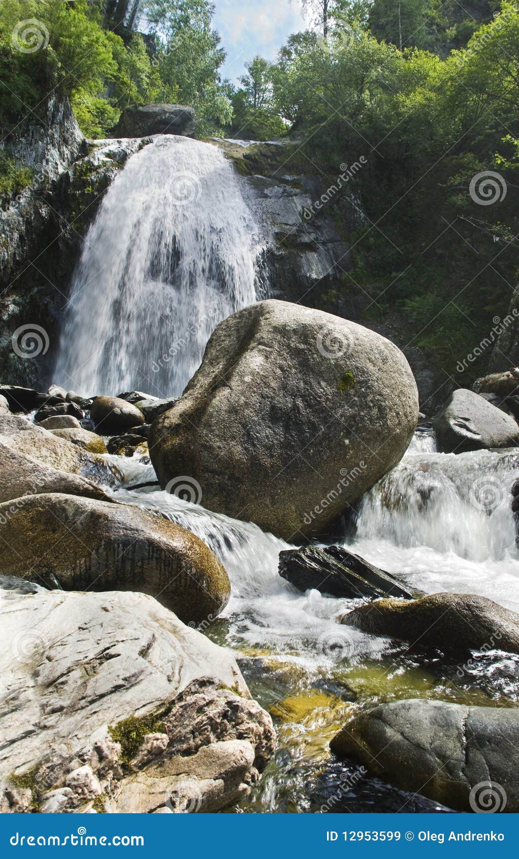 Falls falling on stones stock image. Image of leaf, falling - 12953599
