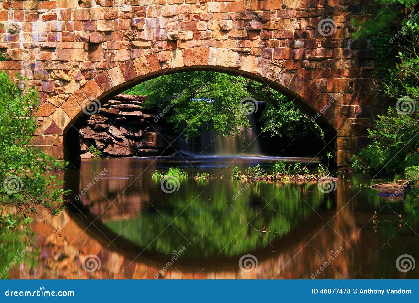 Falls in the Reflection at Hidden Stone Bridge Stock Photo - Image of ...